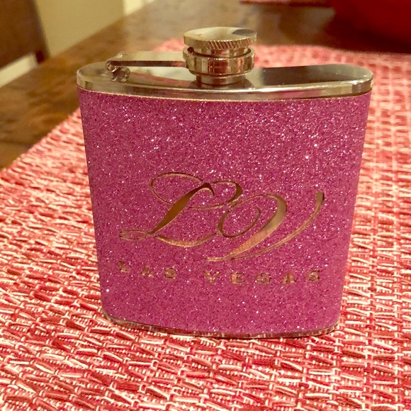 Party Supplies | 5 Must Bundle Las Vegas Pink Flask | Poshmark